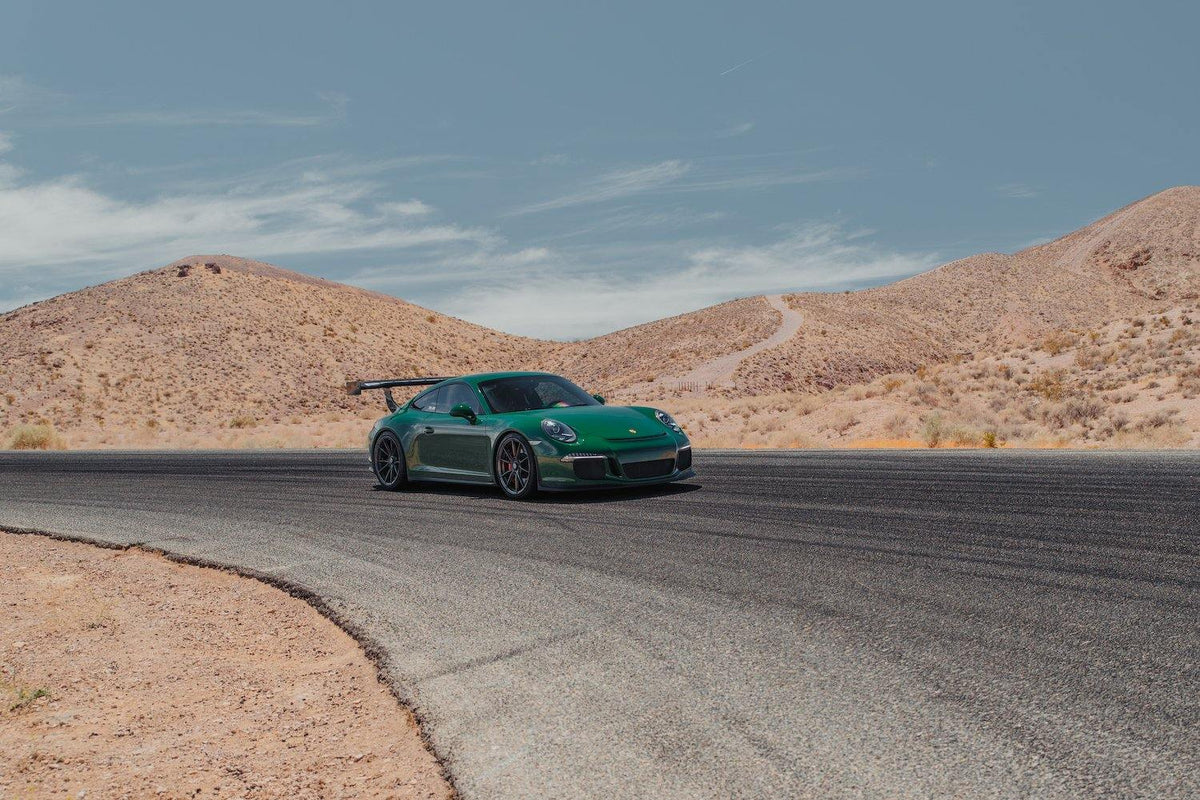 VINTAGE RACING GREEN - SG735 – Inozetek Canada